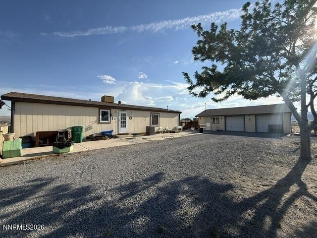 2290 E Cougar St, Silver Springs, NV 89429