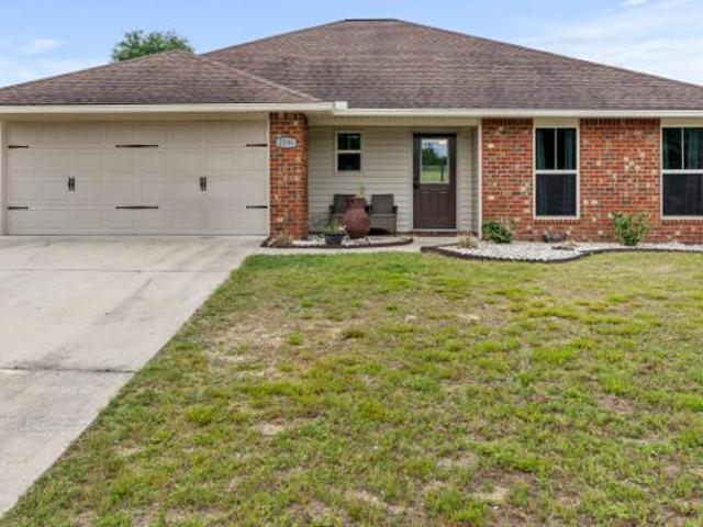 2290 Lewis St, Crestview, FL 32536