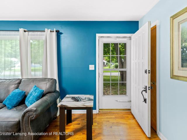 2290 Park Lane