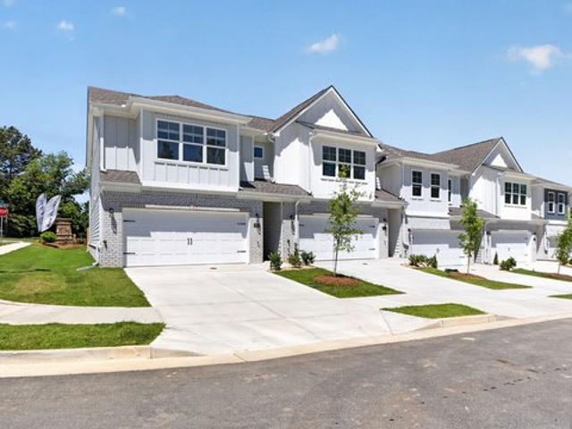 2290 Santa Fe St, Morrow, GA 30260