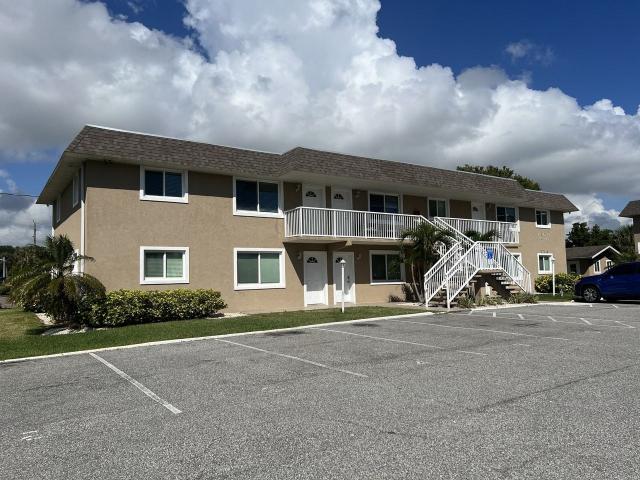 2290 South Palmetto Avenue Studio Apartment for Rent at 2290 S Palmetto Ave, South Daytona, FL 32119