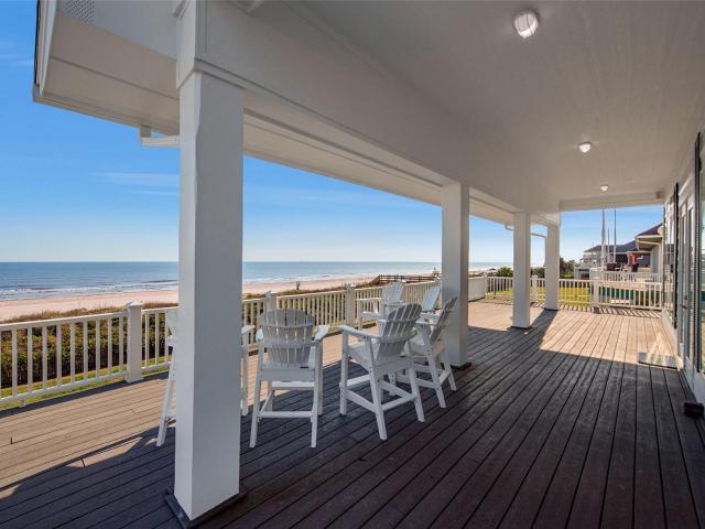 2290 Trinidad, Crystal Beach, TX
