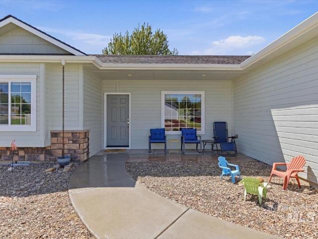 2290 Vista Ave