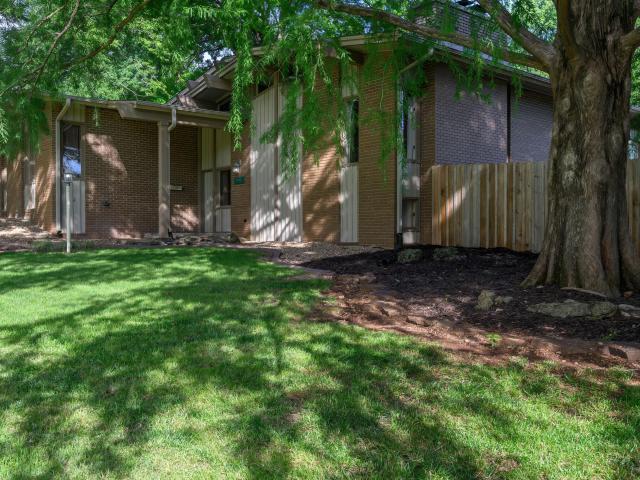 2291 E Mirabeau Street
