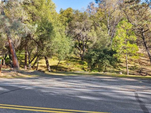 2/291 Ferretti Rd, Groveland, CA 95321