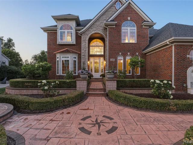 2291 Lake Ridge Drive