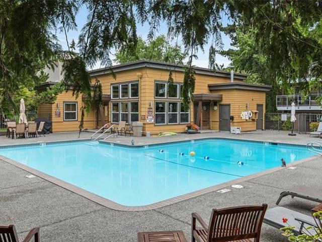 2291 th Ave W Unit D206, Edmonds, WA 98026