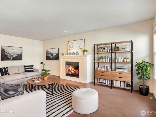 2291 th Avenue W # B305