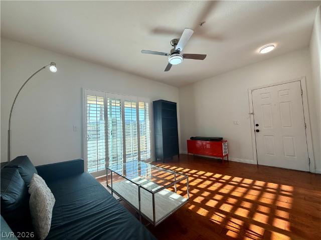 2291 W Horizon Ridge Parkway 1101