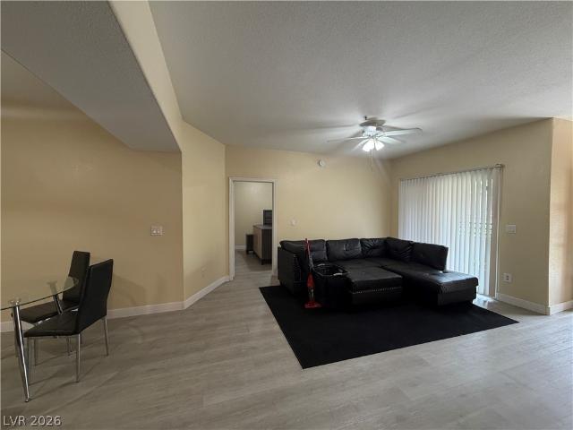 2291 W Horizon Ridge Parkway 7141