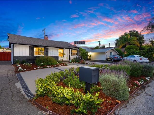 22928 Leonora Dr, Woodland Hills, CA 91367 | MLS #AR26073 | Compass