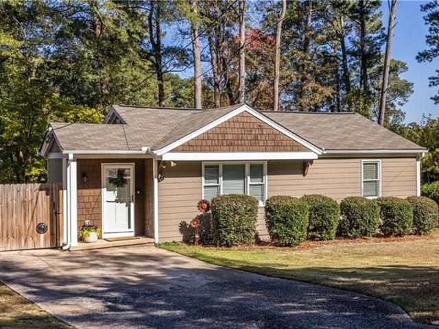 2292 Brengare Dr, Decatur, GA 30033