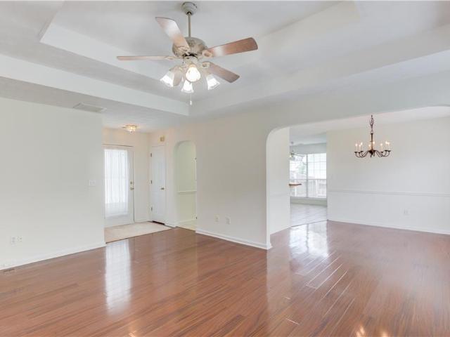 2292 Red Rose Lane