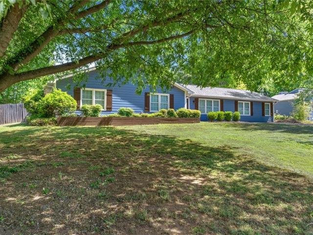 2292 Twiggs Cove NW