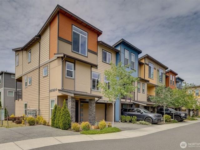 2292 th Ln W Unit A, Edmonds, WA 98026