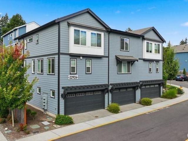 2292 th Pl W Unit B, Edmonds, WA 98026