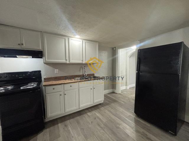 229 231 N Jefferson Ave 1 Bedroom Apartment for Rent at 229 Jefferson Ave, Indianapolis, IN 46201 Near Eastside
