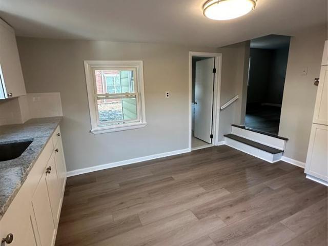 229 233 Park # 10