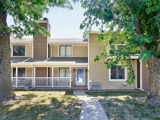 229 52nd St, West Des Moines, IA 50265