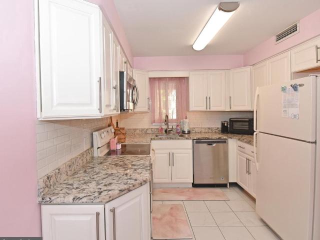 229 Canal Park Drive # 404