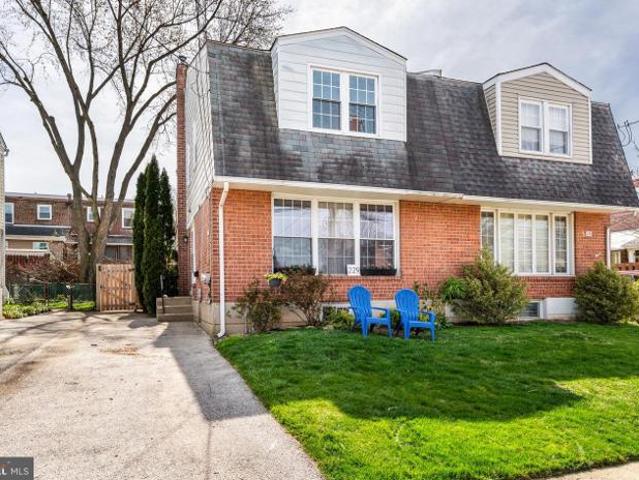 229 Bailey Rd, Bryn Mawr, PA 19010