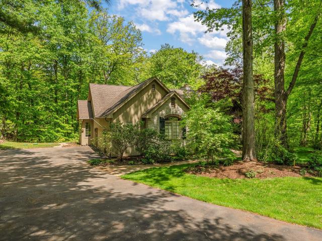 229 Barberry Lane
