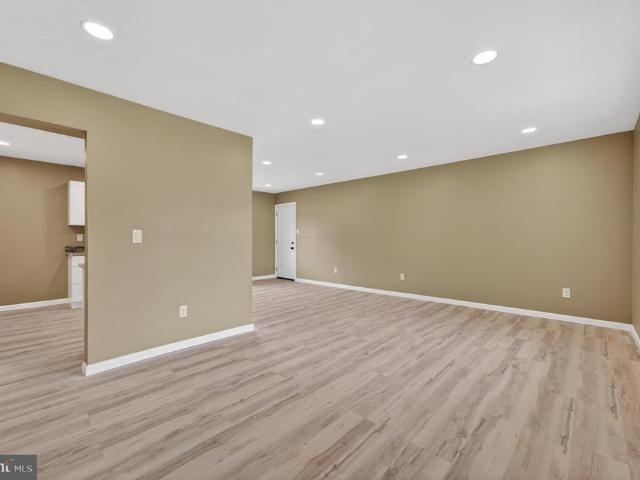229 Garden Avenue
