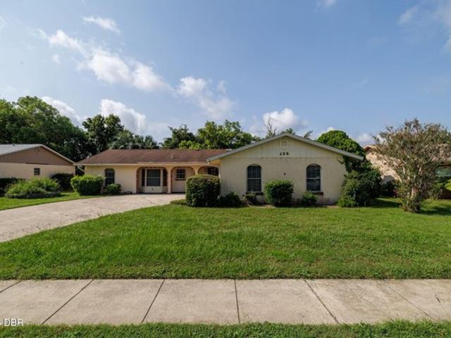 229 Georgetowne Blvd, Daytona Beach, FL 32119