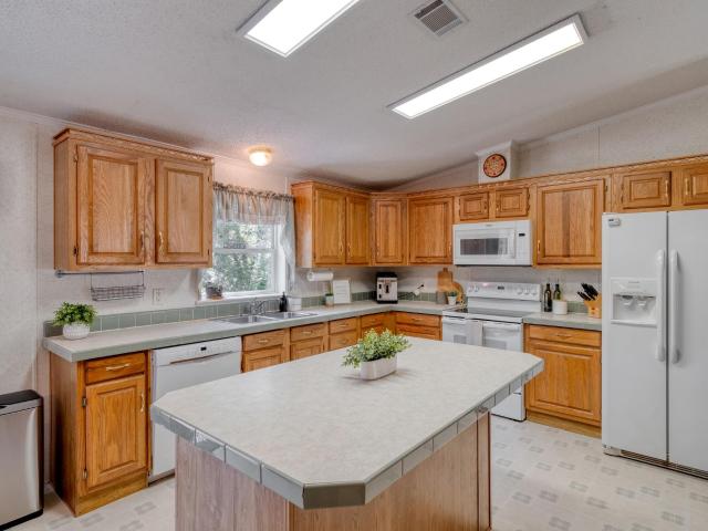 229 Green Mountain Dr