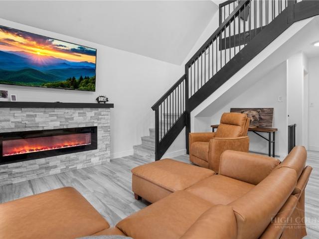 229 Greenbriar Road