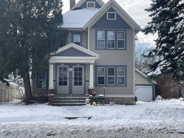 229 E Irving Ave, Oshkosh, WI 54901