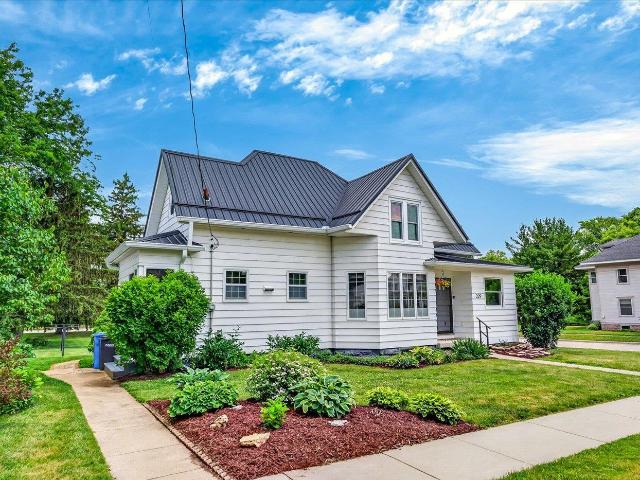 229 E Pearl Street