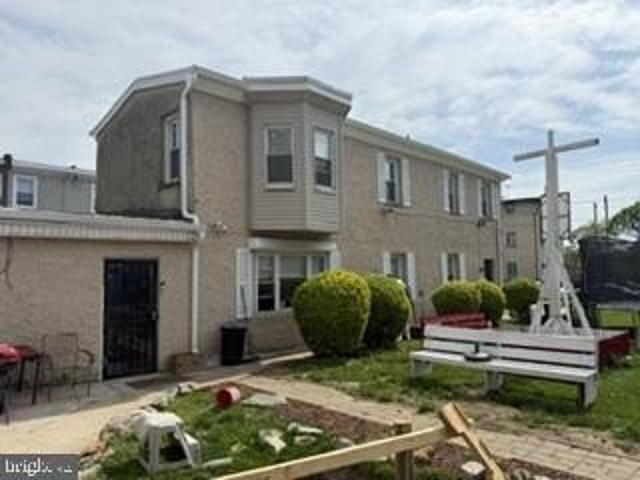 229 E Price St, Philadelphia, PA 19144