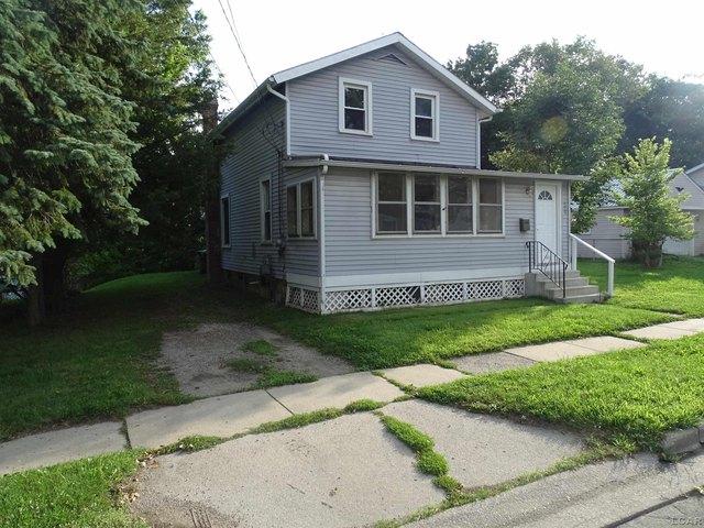 229 E Siena Heights Dr, Adrian, MI 49221