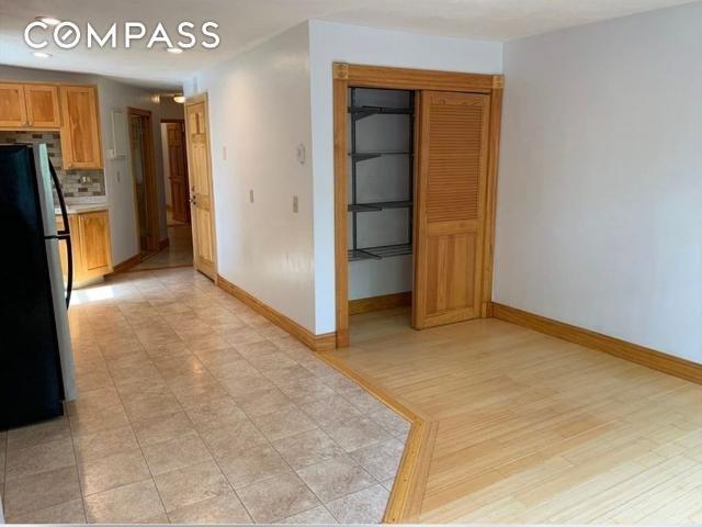 229 Everett St 8, Boston, MA