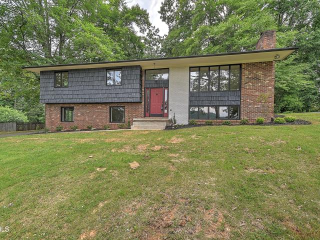 229 Kanan Drive