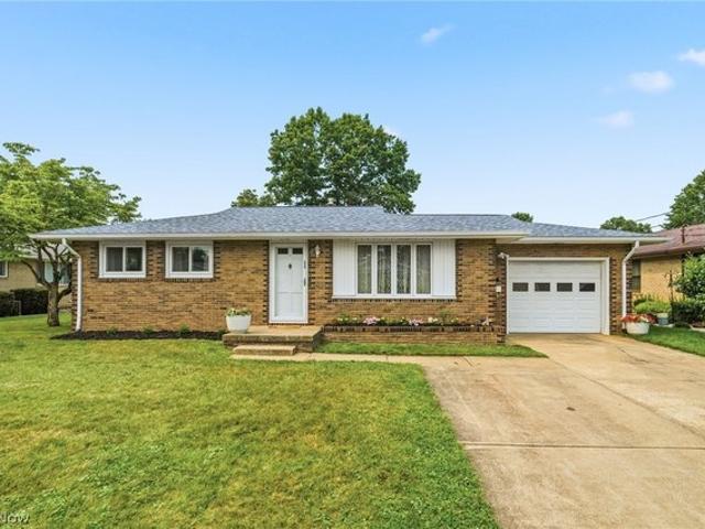 229 Kennedy St, Louisville, OH 44641