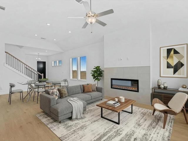 229 Kingswood Dr