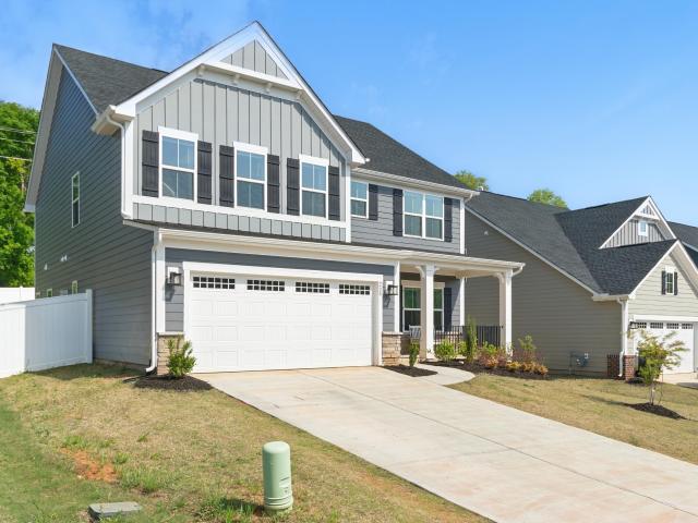 229 Hollythorpe Ln, Fountain Inn, SC 29644 | MLS #1589 | Compass