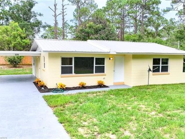 229 Harmony Ct, Lake Placid, FL 33852