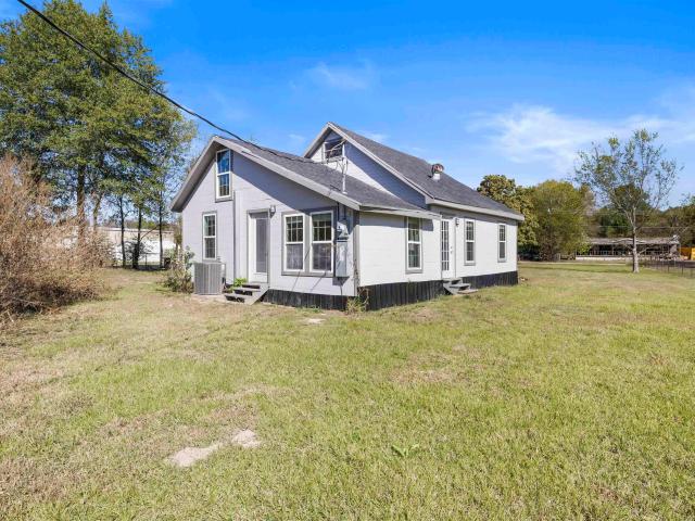 229 Orchard St, Alba, TX 75410 | MLS #25016