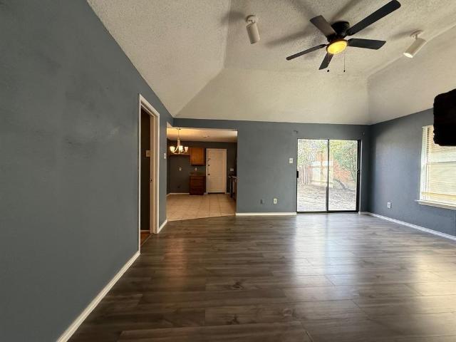 229 Overland Trail