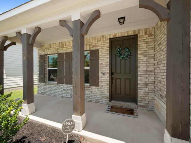 229 Long Canyon Ln