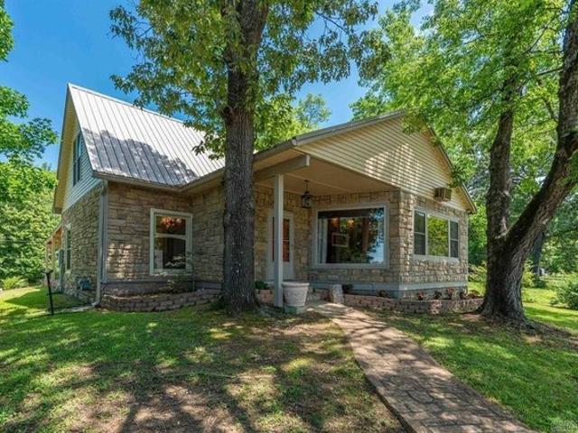229 Little John Trl, Hot Springs, AR 71913