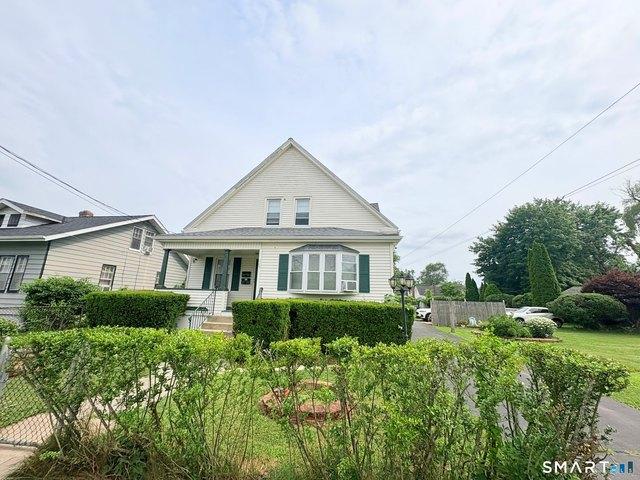 229 Linnmoore St, Hartford, CT 06106