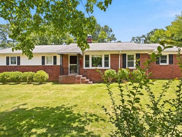 229 Mohawk Dr, Spartanburg, SC 29301