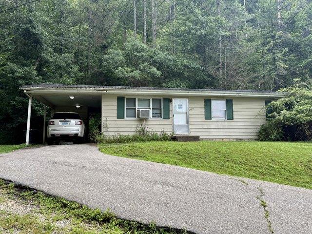 229 McClure Cir, Morehead, KY 40351