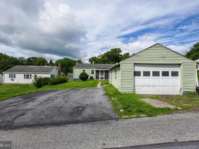 229 N Maple Street