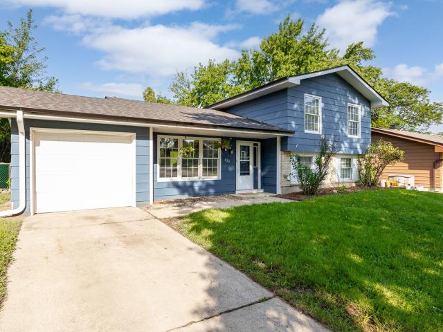 229 N Schmidt Road