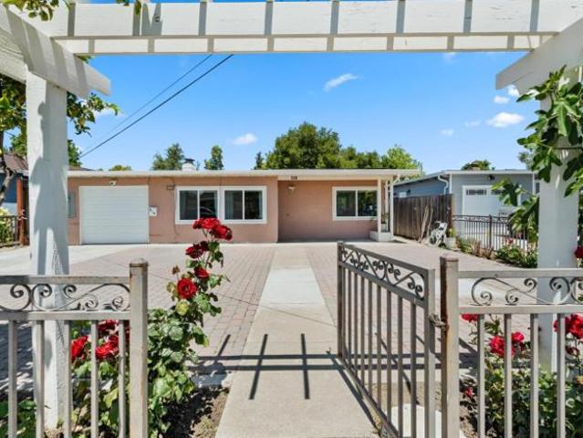 229 Newbridge St, Menlo Park, CA 94025